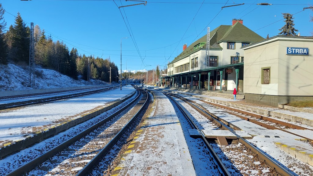 Železničná stanica Štrba | ŽELEZNIČNÁ STANICA